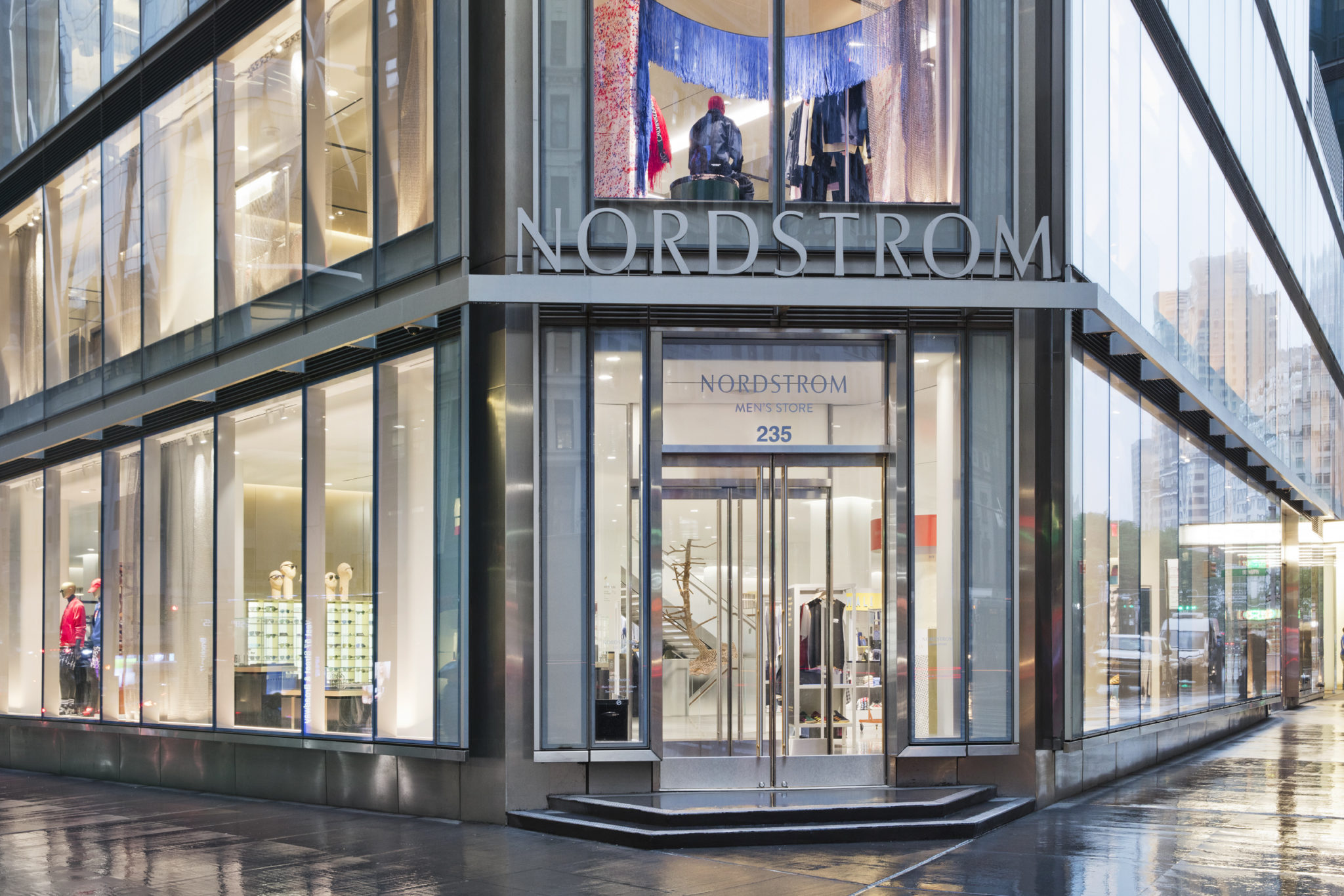 The Changing Retail Landscape: Nordstrom CEO Erik Nordstrom (virtual ...